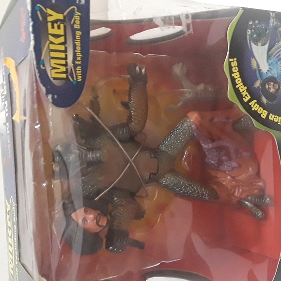 Galoob Toys, Inc | Toys | Rare 997 Mib Galoob 76222 Mikey Alien ...